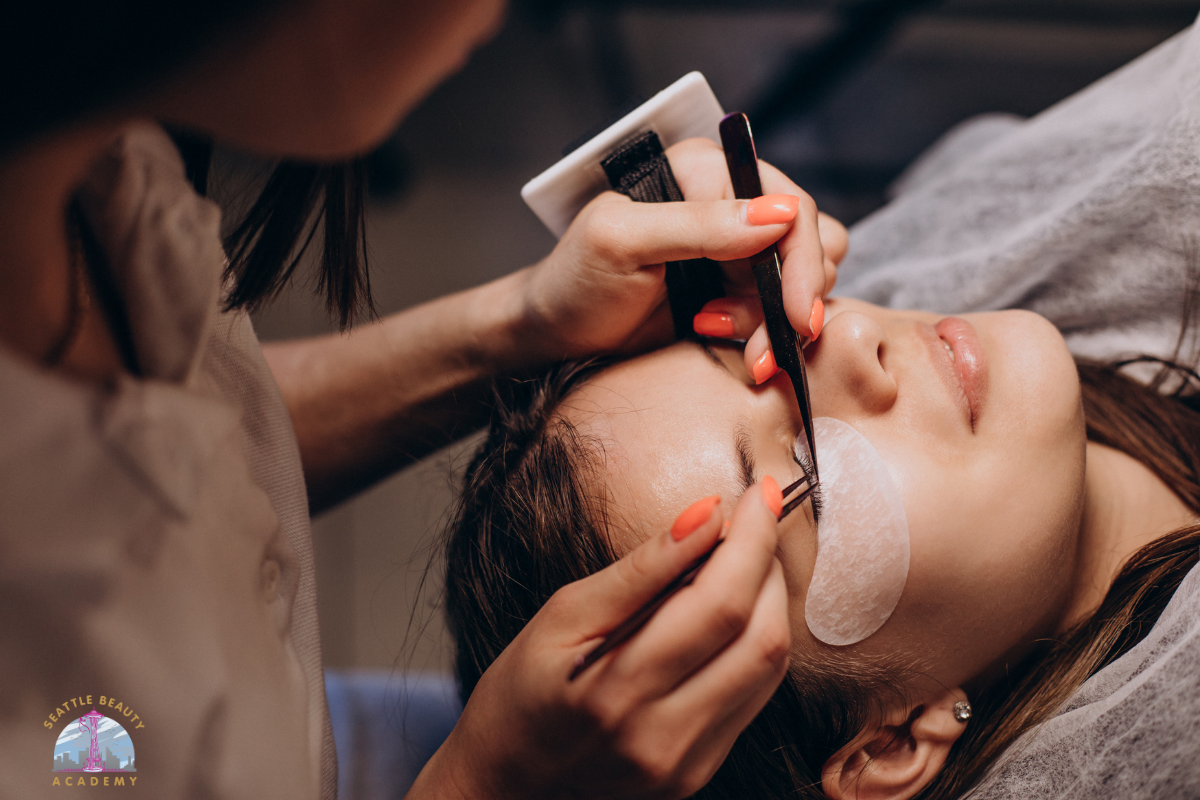 Eyelash Extension Course in Seattle: Skills, Certification & Career ...